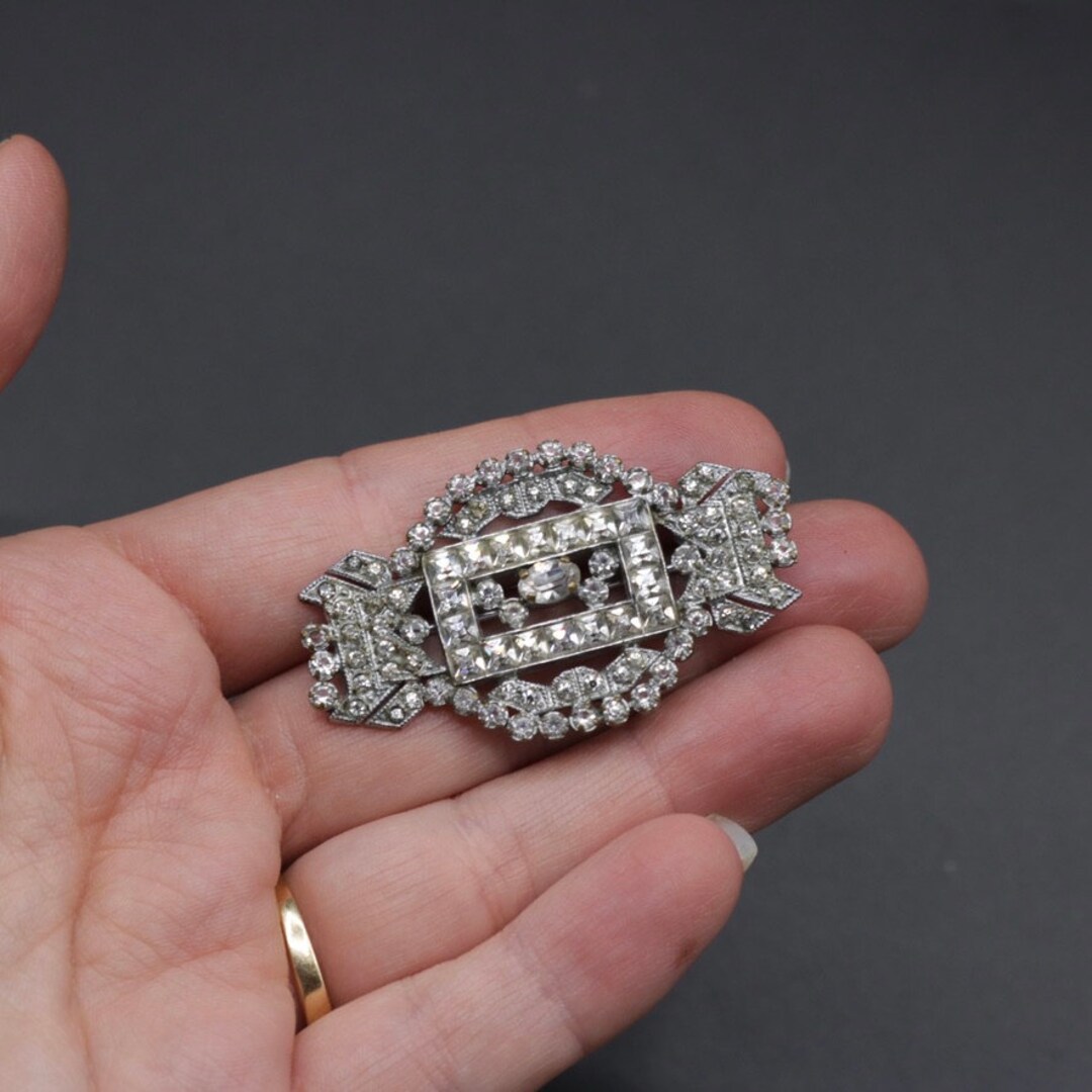 Vintage 1930s 1940s Art Deco Sparkling Rhinestone Brooch Czech - Etsy Vintage 1930s 1940s Art Deco Sparkling Rhinestone Brooch Czech - Etsy
