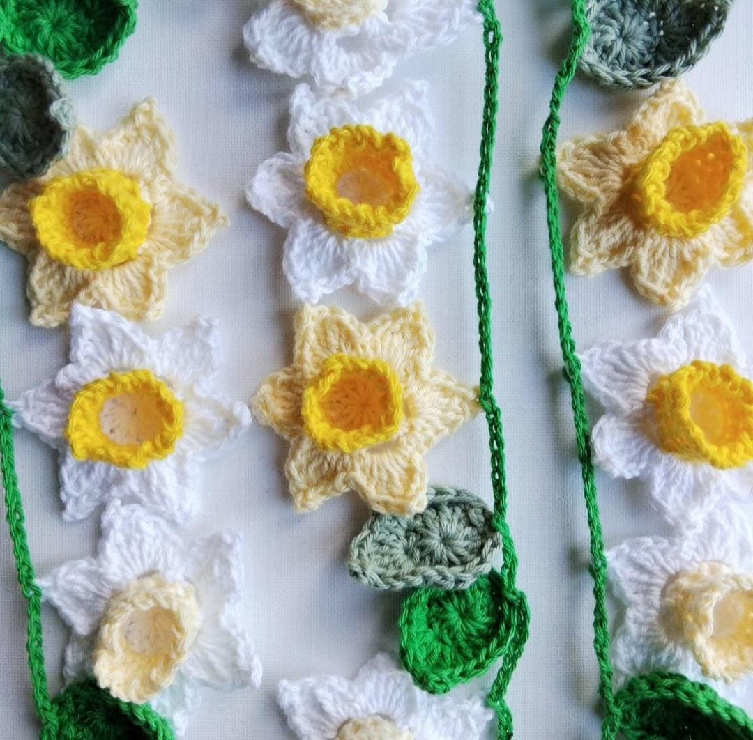 Cotswold Spring Garland Crochet Pattern US Terms - Etsy