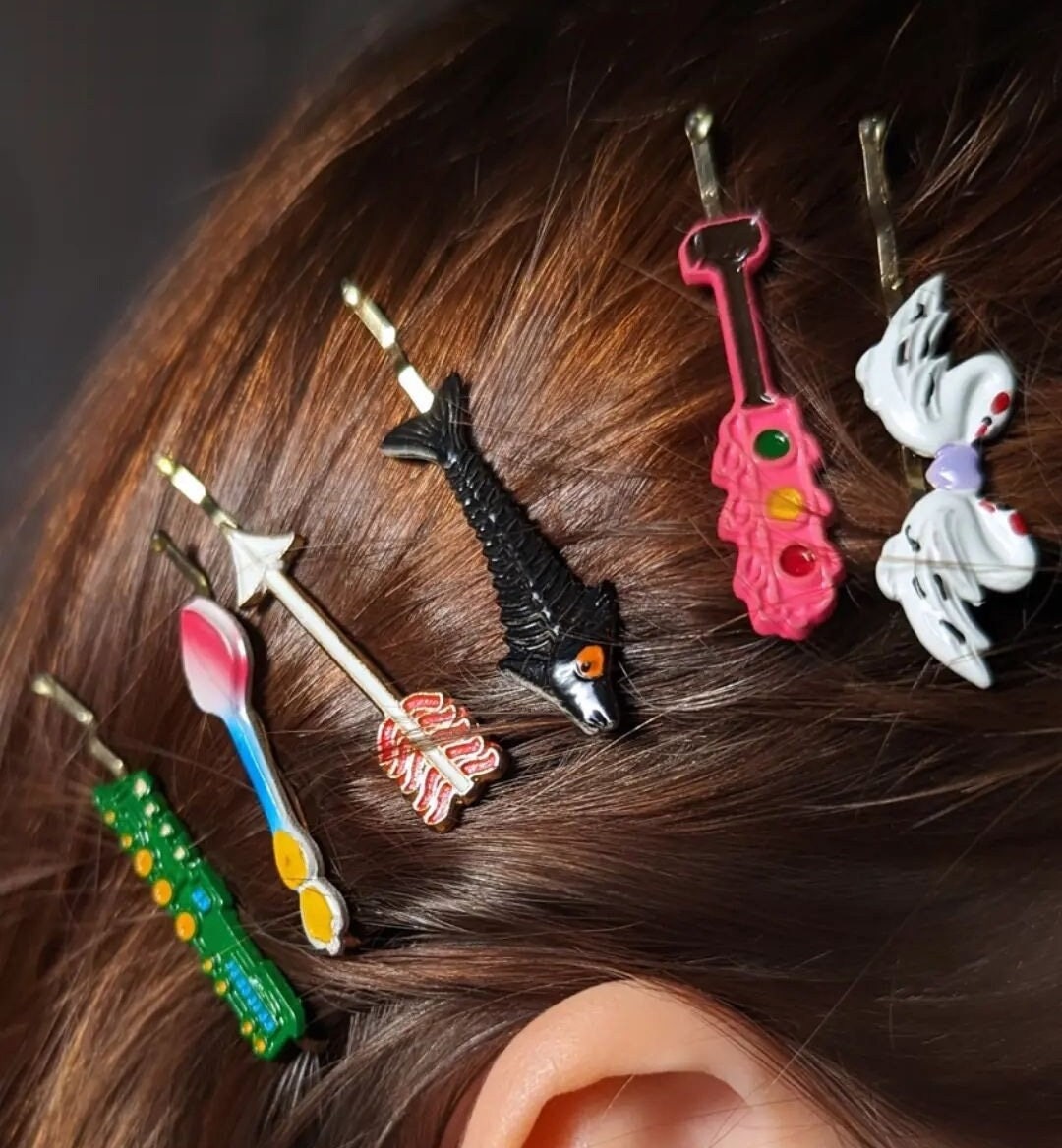 Beautiful Vintage 1970s Hand Painted Enamel Hair Pins - Etsy
