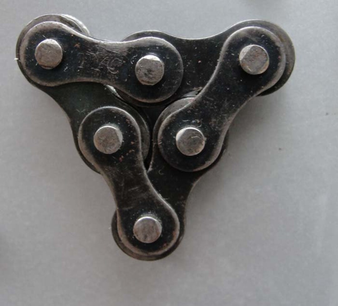 Bicycle Chain Magnet: Triangle - Etsy