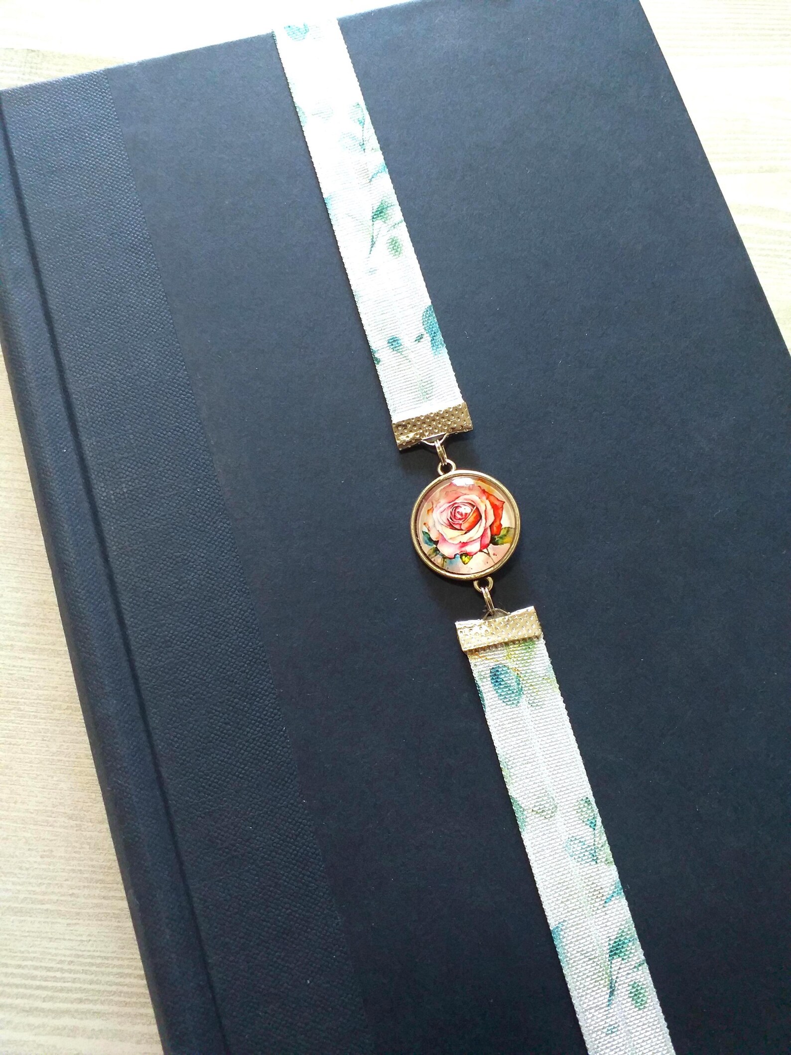 Rose Bookmark Stretchable Bookband, Flowers FOE Ribbon Stretch Elastic ...