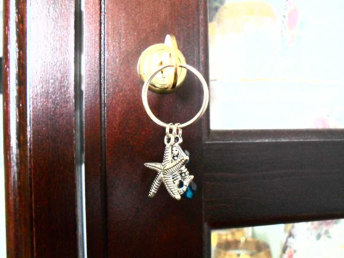 Beach Keychain, Starfish and Mermaid Charms Key Chain With Deep Teal ...
