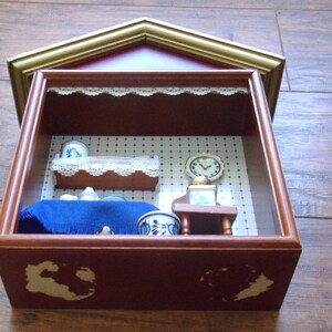 Vintage Reutter Porcelain Shadow Box: German Tea Room Wall Decor 8" H ...
