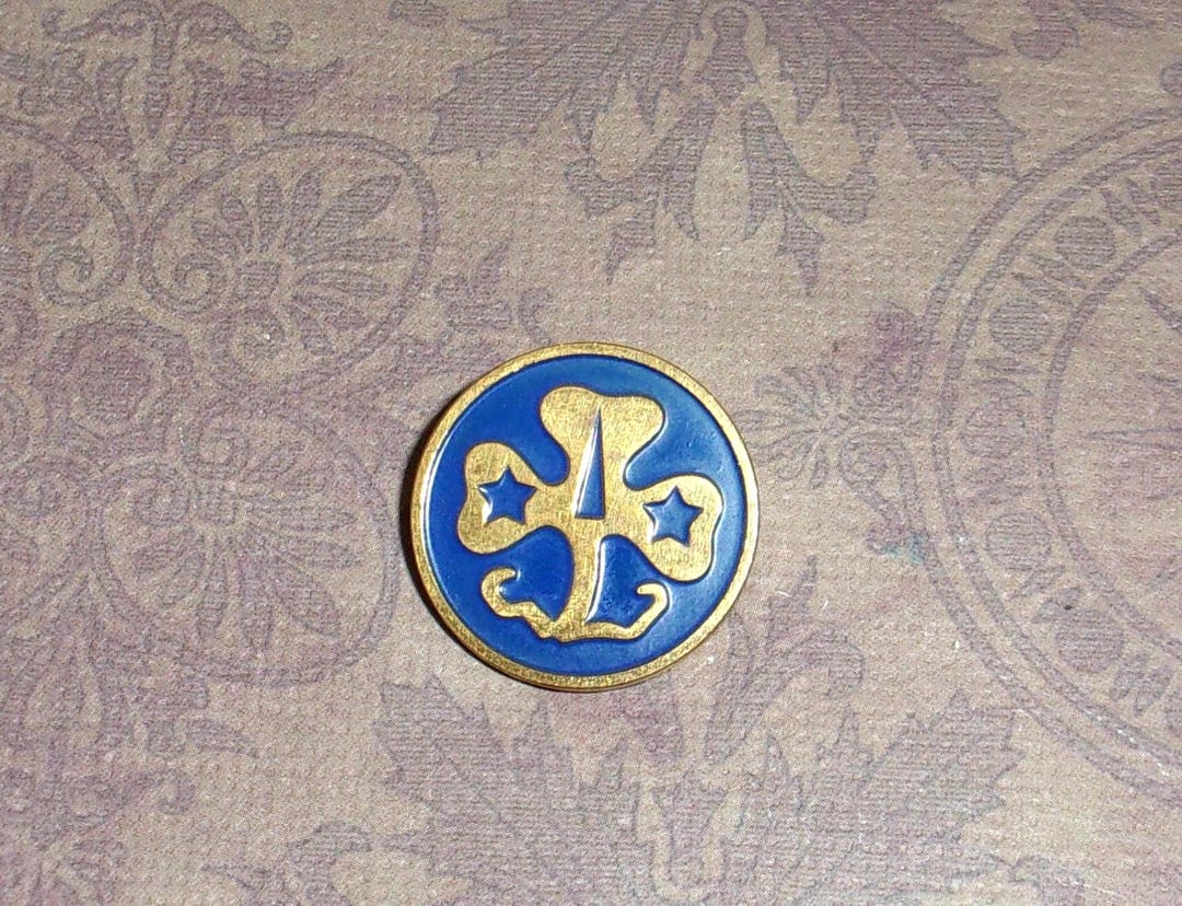 Vintage Scout Trefoil Pin: Blue & Gold Lapel Brooch (.55" Dia.) - Etsy