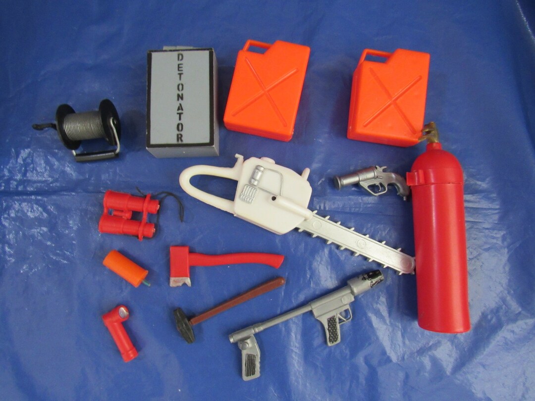 GI Joe 1964 Accessories Flare Gun, Dynamite, Chainsaw, Flame Thrower ...