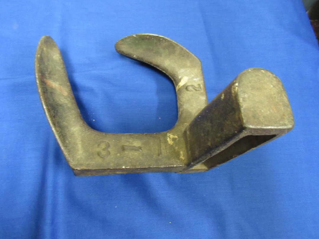 Cobbler Shoe Repair Stand, Cast Iron Shoemaker Anvil Tool Cobbler Shoe ...