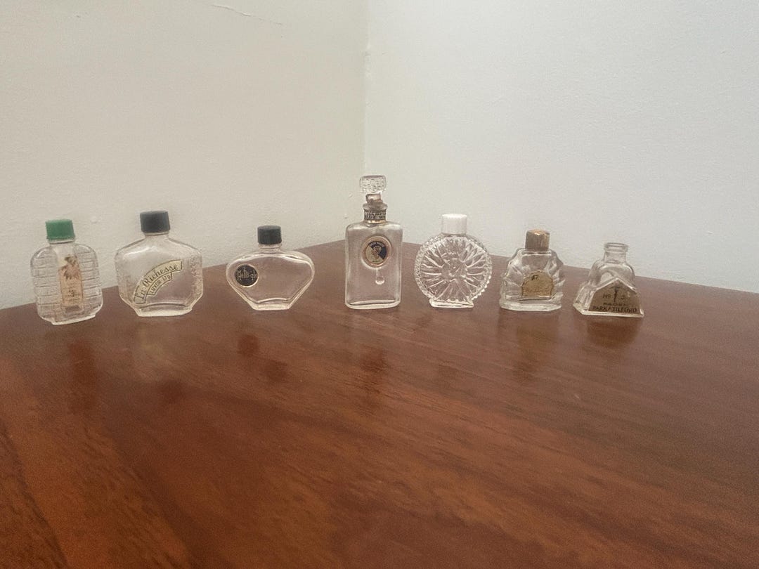 Vintage Miniature Perfume Bottles (7) - Etsy