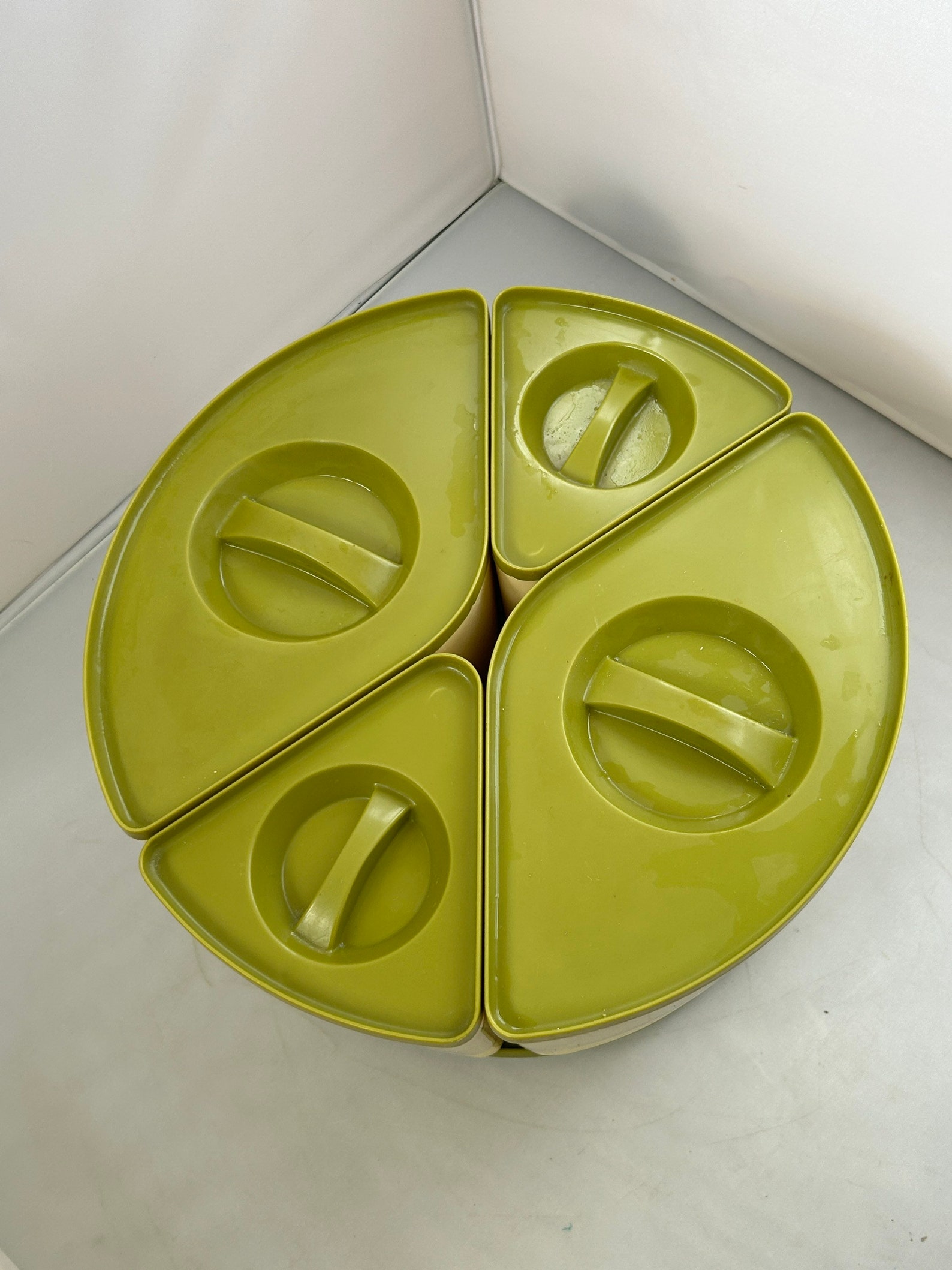 Sterilite Pennsylvania Dutch Lazy Susan Canister Set - Etsy