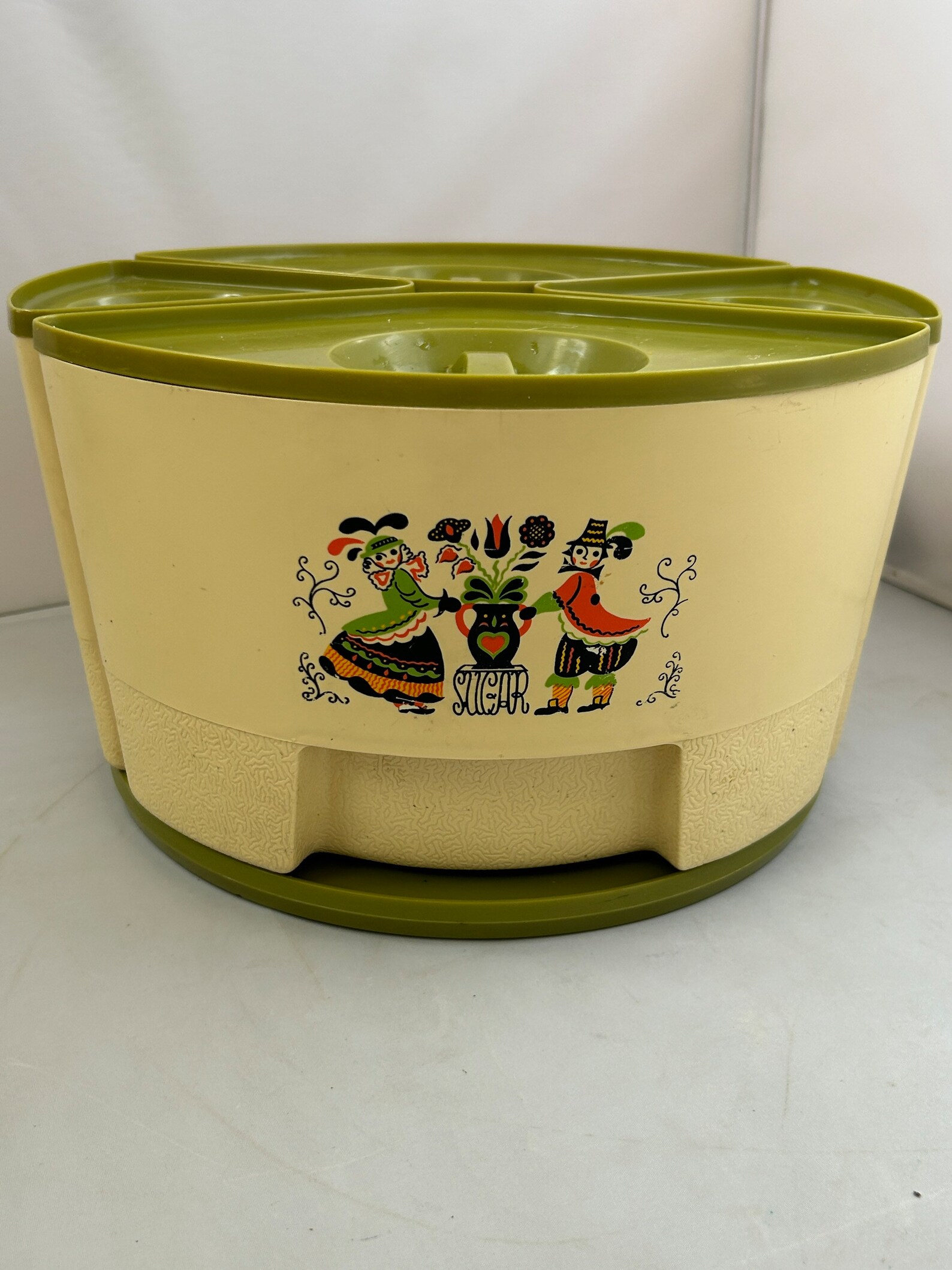 Sterilite Pennsylvania Dutch Lazy Susan Canister Set - Etsy