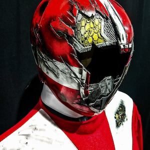Red Lightspeed Rescue Power Ranger Helmet - Battle Damage Version ...