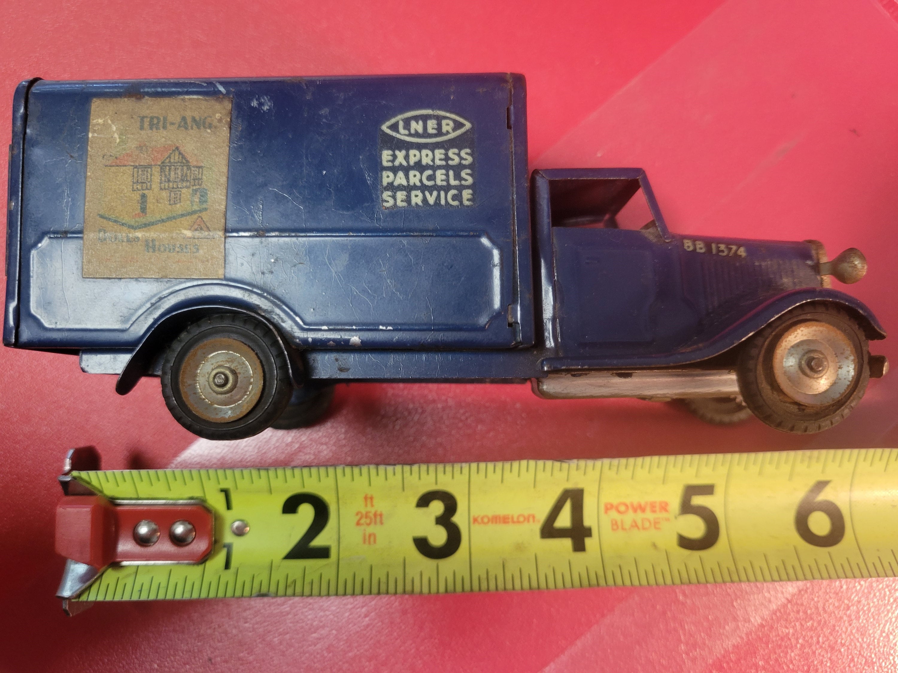 Tri Ang Pressed Steel Delivery Transport Truck LNER Express Parcels ...