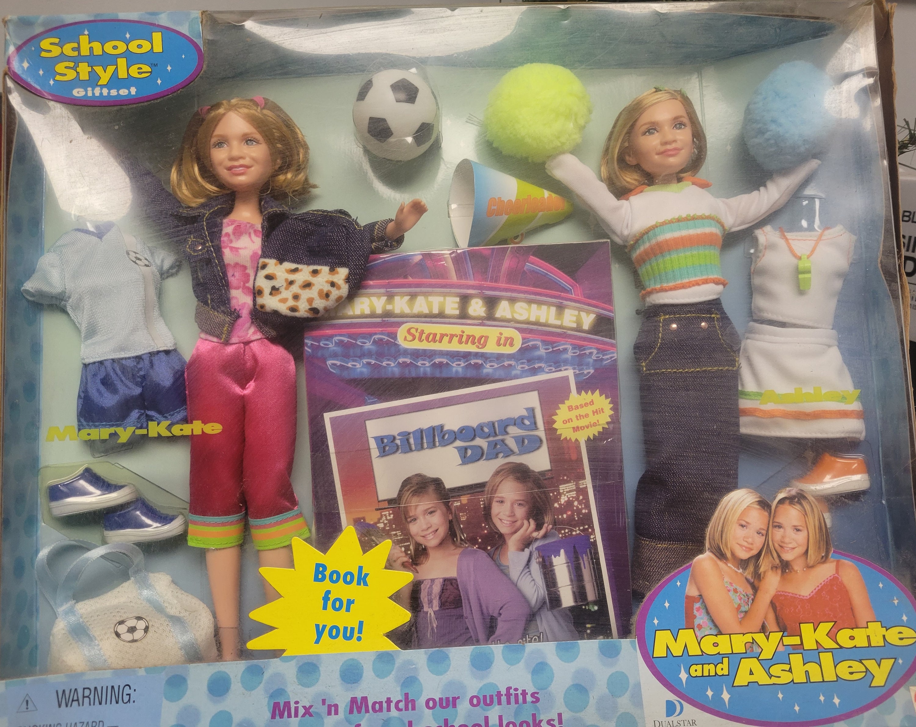 Mary Kate And Ashley Billboard Dad