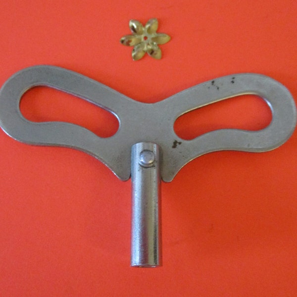 Vintage Clock Key - Etsy