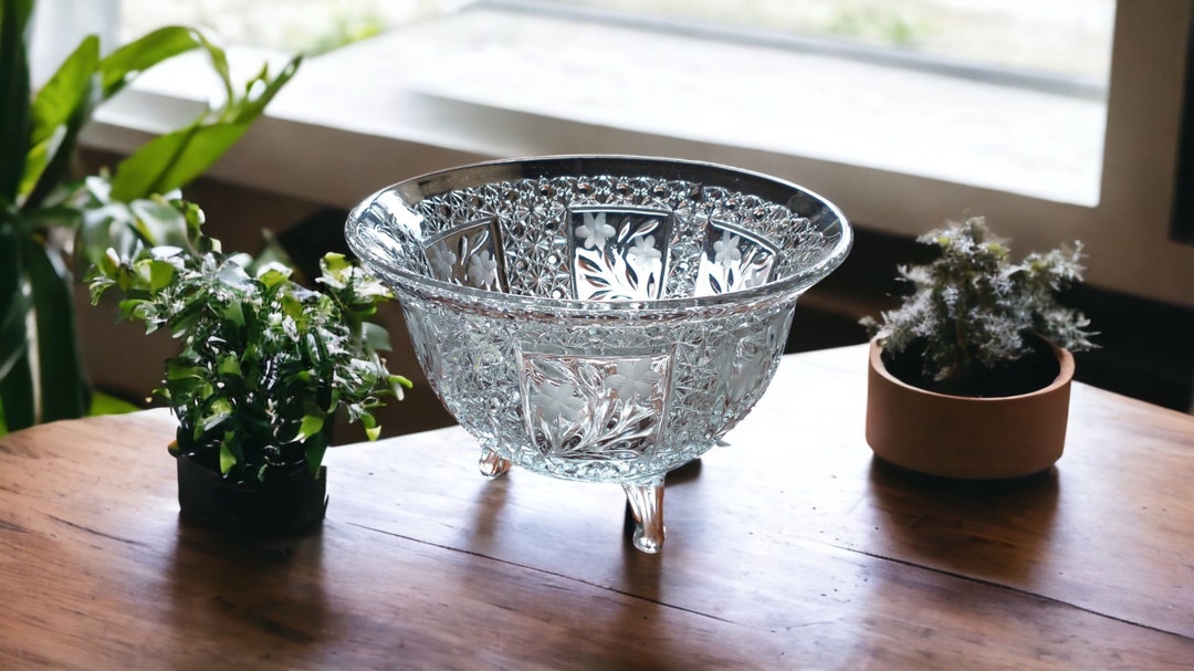Vintage Mckee 9" EAPG Daisy & Button Footed Clear Glass Bowl With Etched Flower Panels, Etched ...