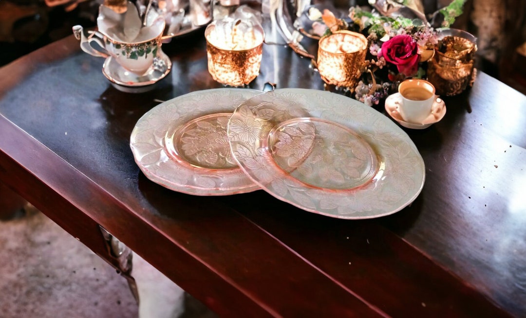 Vintage Macbeth Evans 8" Dogwood Pink Depression Glass Luncheon Plates ...