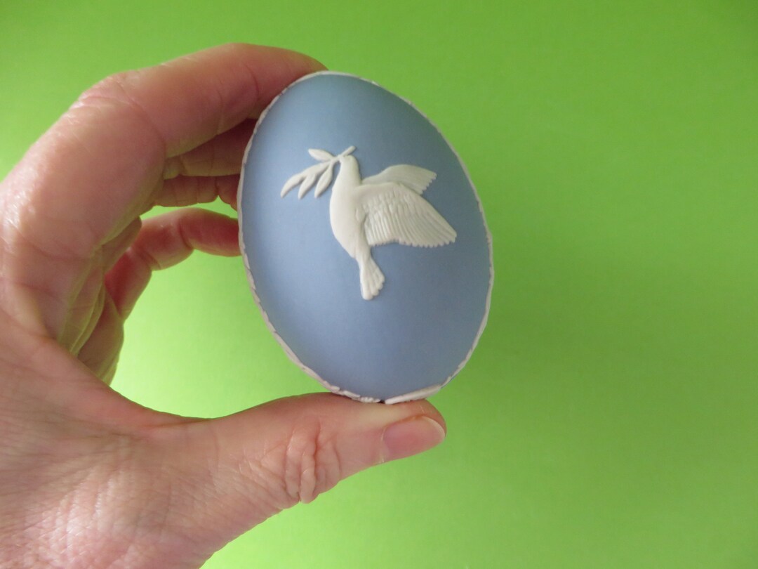 Wedgwood 1970's Jasperware Dove of Peace Egg Shaped Trinket Box - Etsy