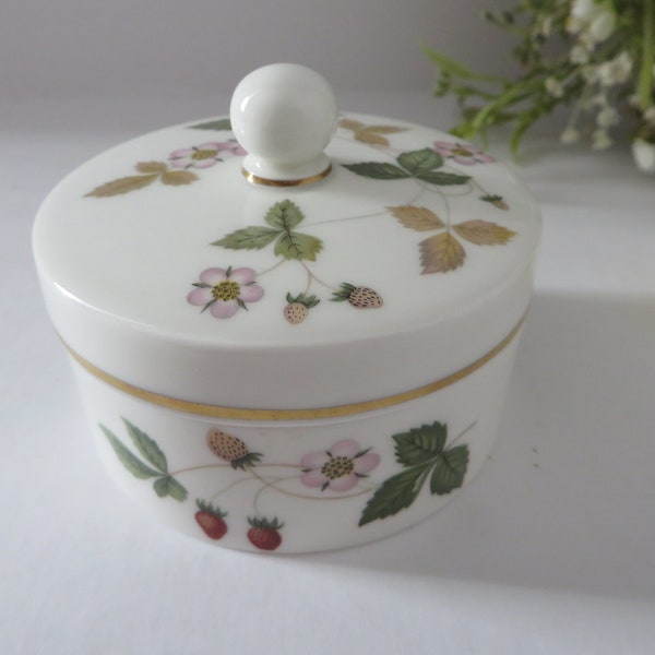 Wedgwood Wild Strawberry - Etsy