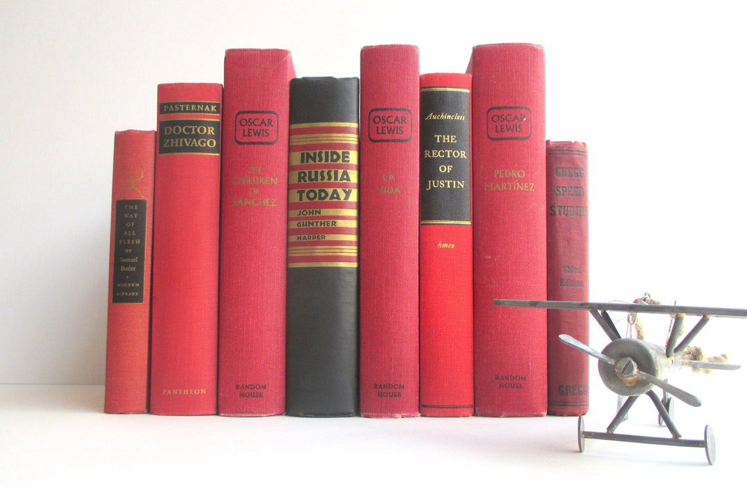Decorator's Set of Vintage Books. Instant Library in Shades of Red and ...