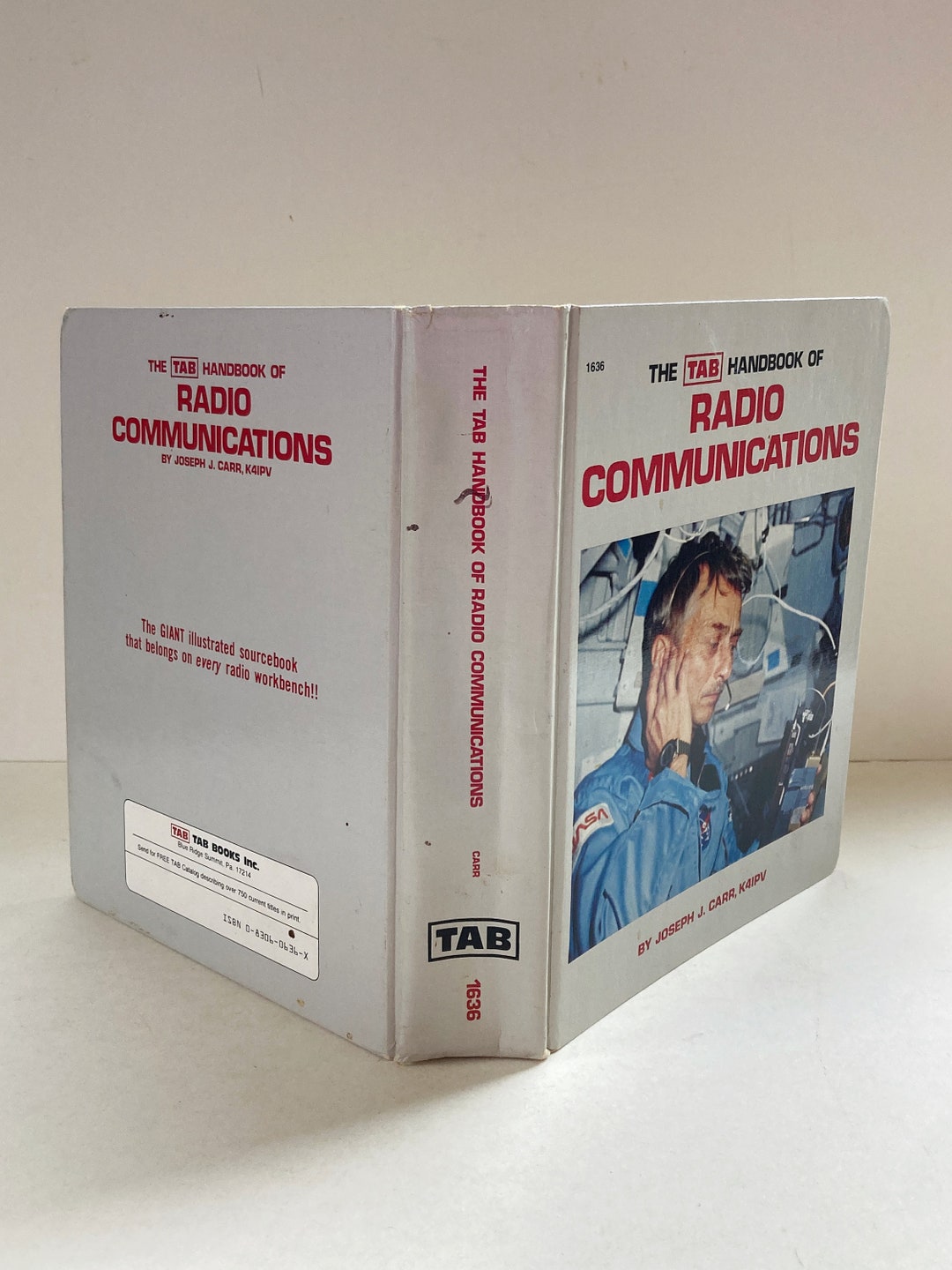 The TAB Handbook of Radio Communications by Joseph J. Carr. Vintage ...