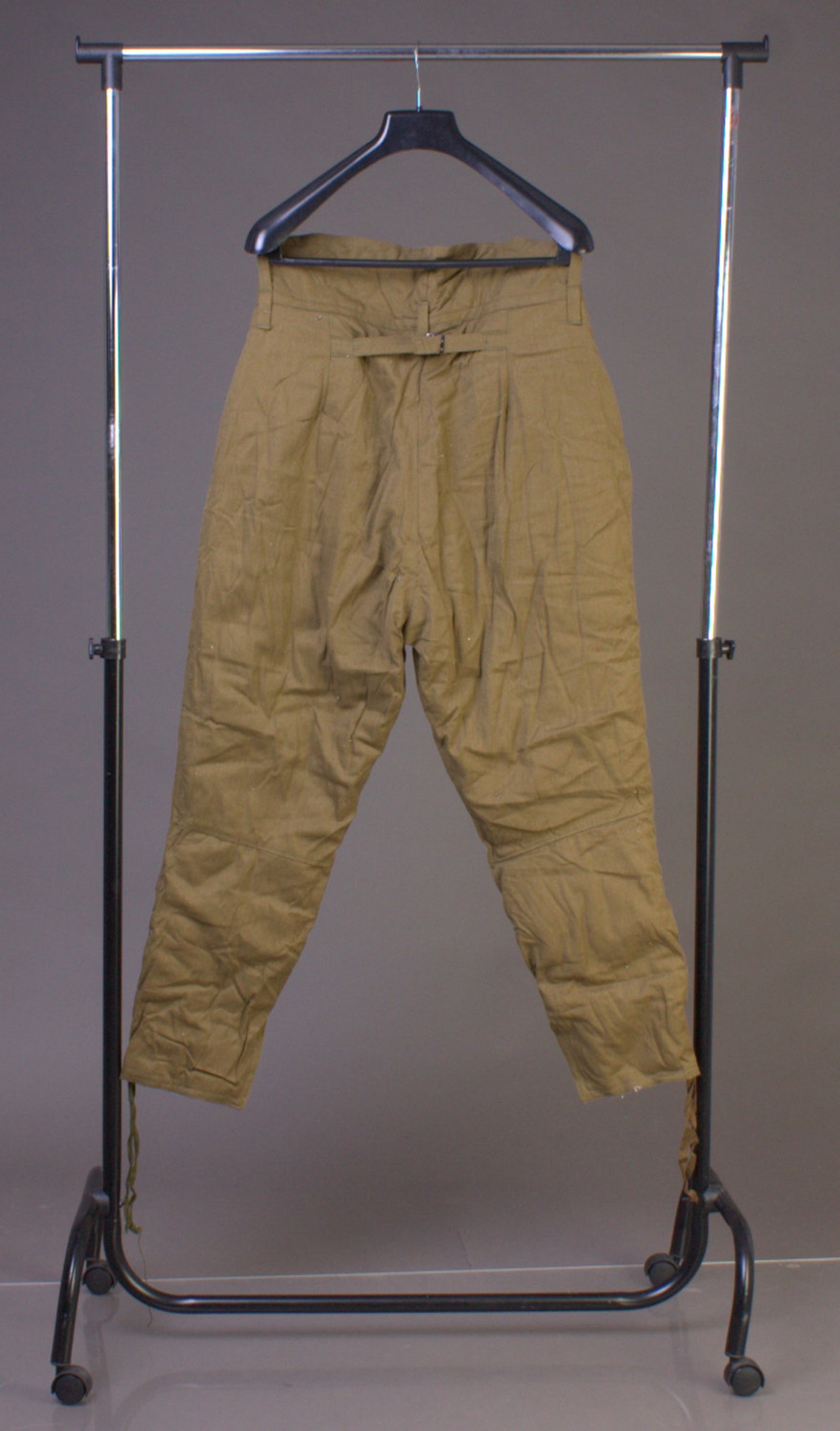 Vintage Unisex High Waisted Green Pants 1970s New Russian Military ...