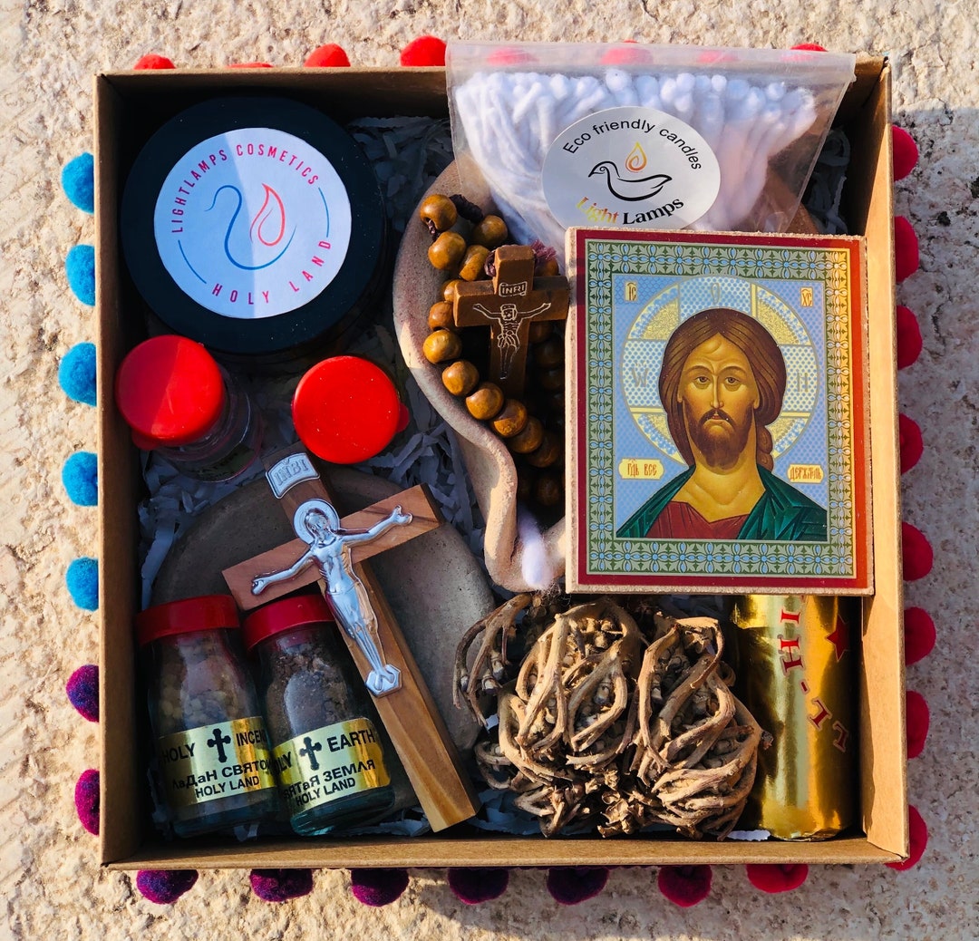 Antiquity Cross Oil Lamp Gift Set, Jerusalem Olive Wood Crucifix ...