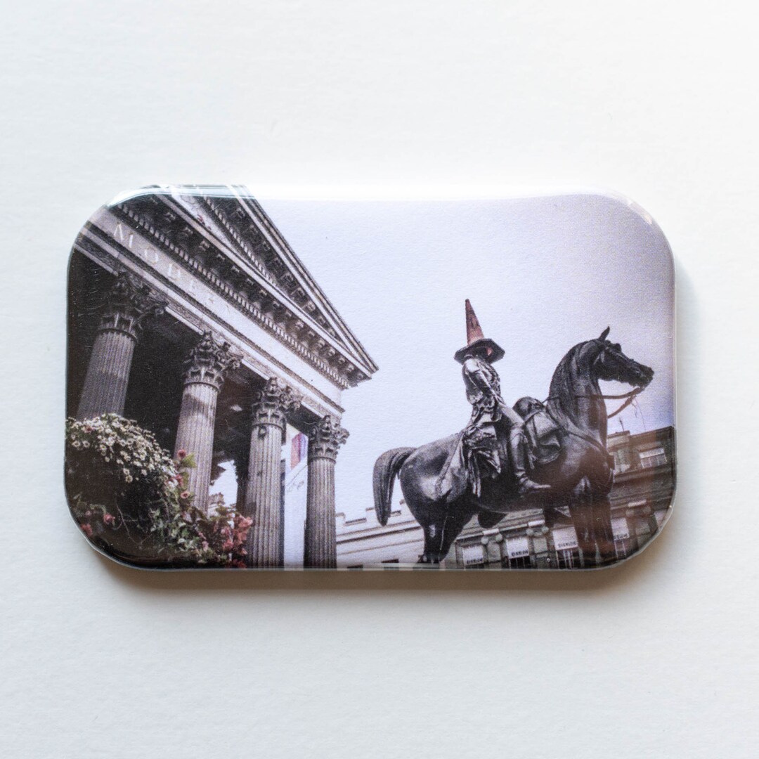 Duke of Wellington Statue Photo Magnet: Glasgow Scotland Souvenir - Etsy