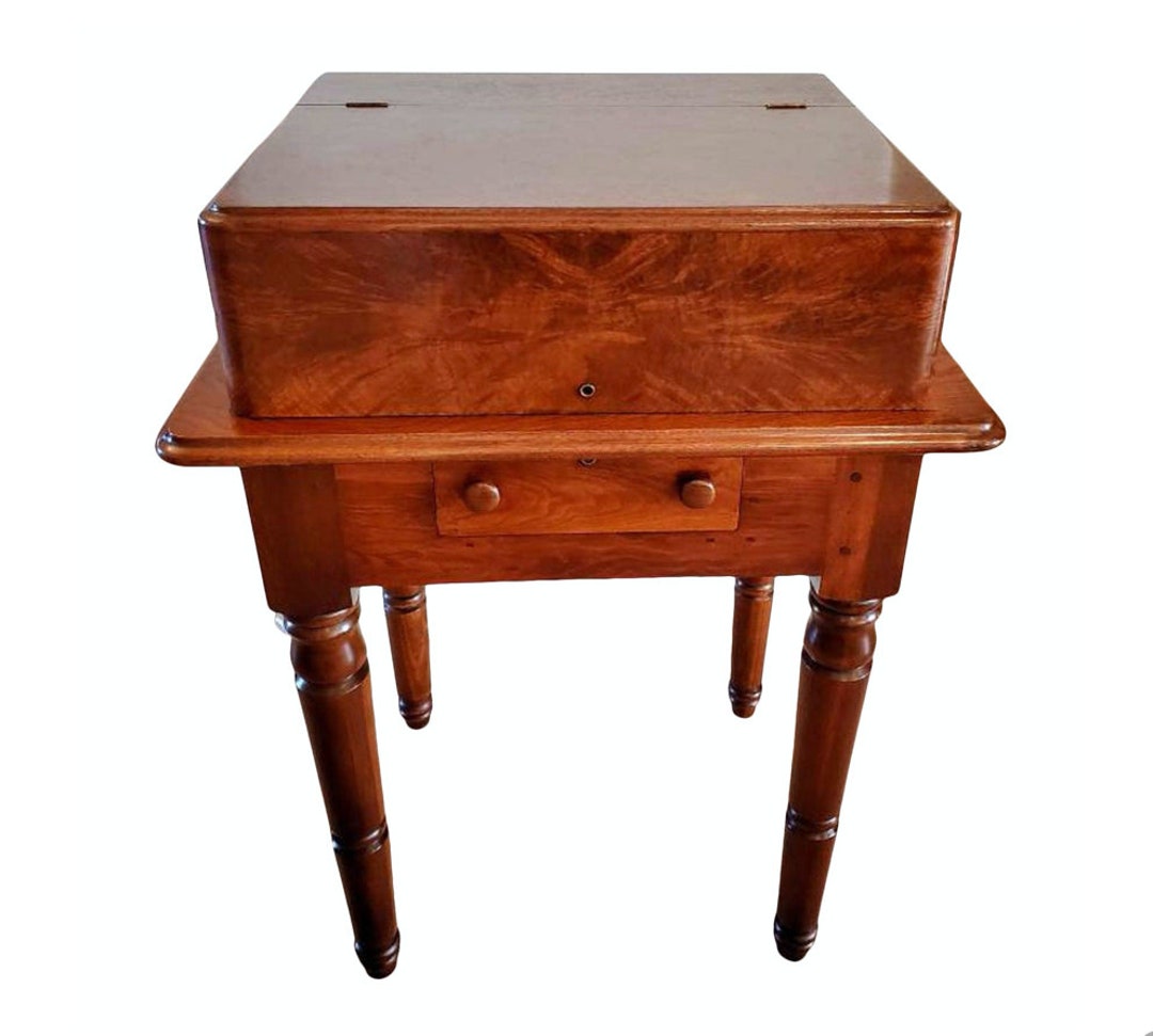 Early 19th Century American Sheraton Figured Mahogany Campaign Officers ...