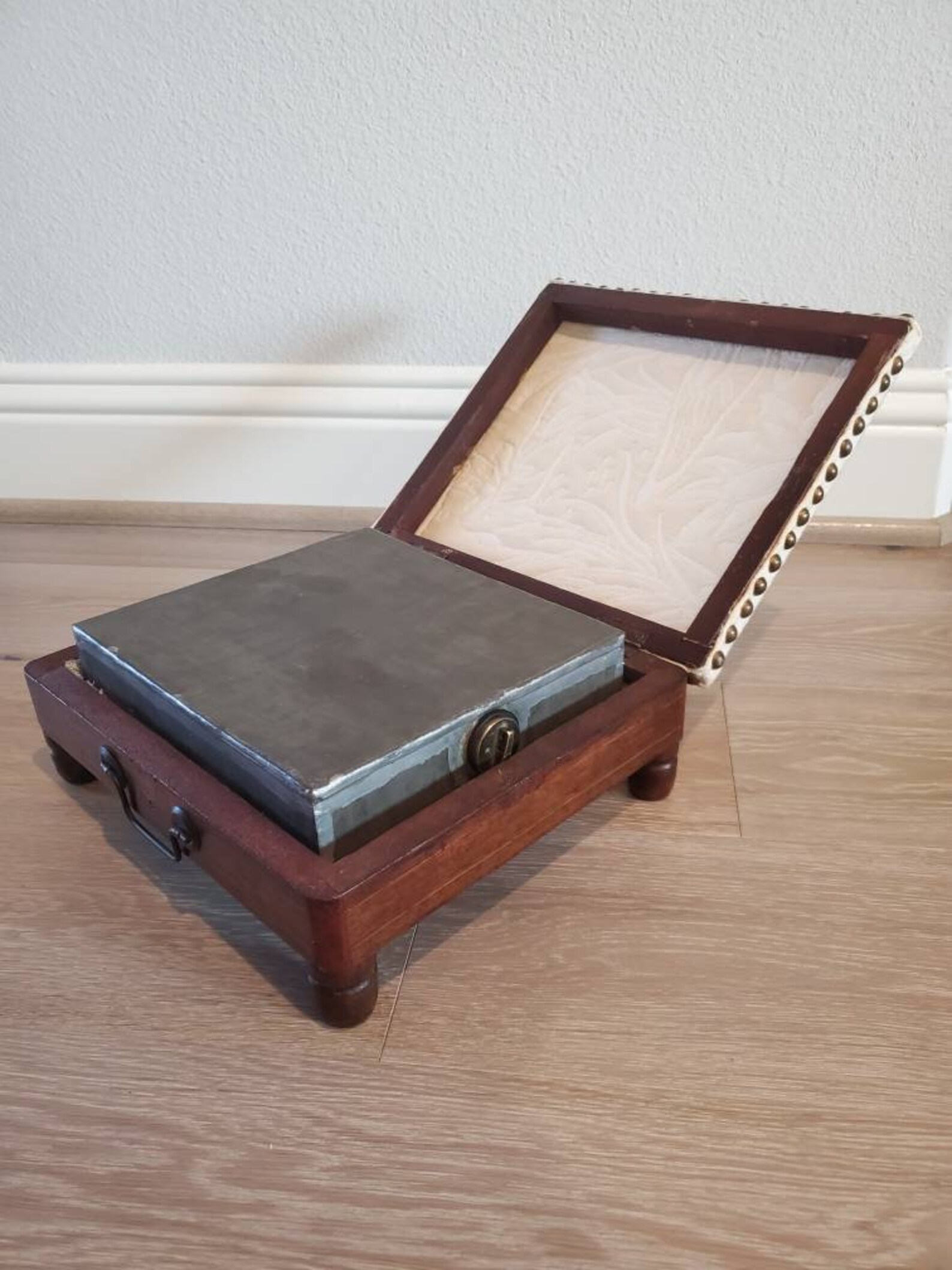 19th Century Victorian Coach Travel Seat Warmer / Foot Warmer Stool ...