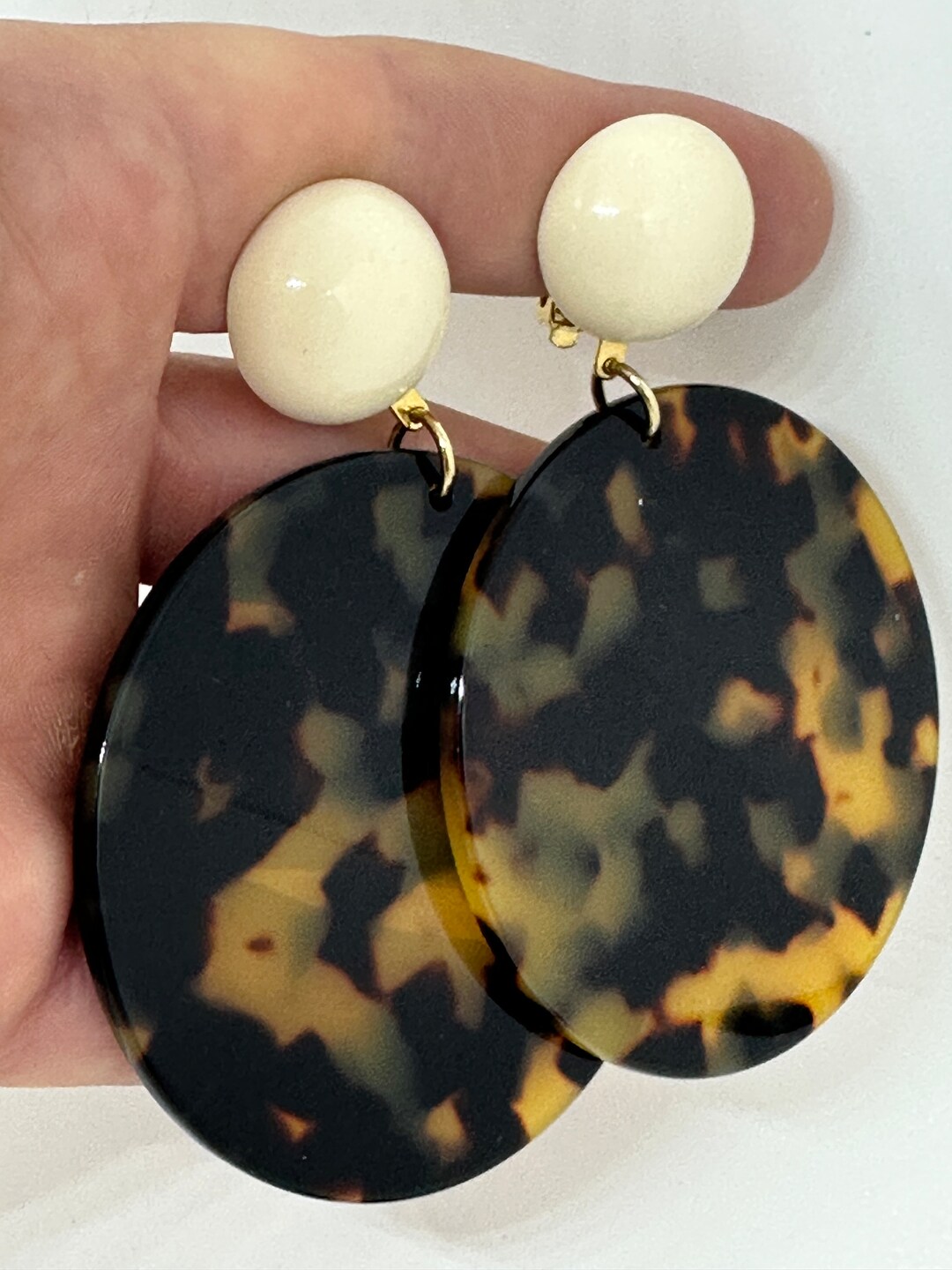 Large Circle Signed Alexandrine Paris Tortoise Resin Big Clip Earrings ...