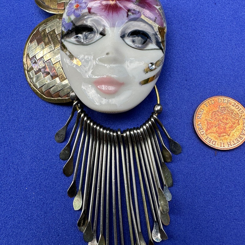 Face Brooch - Etsy