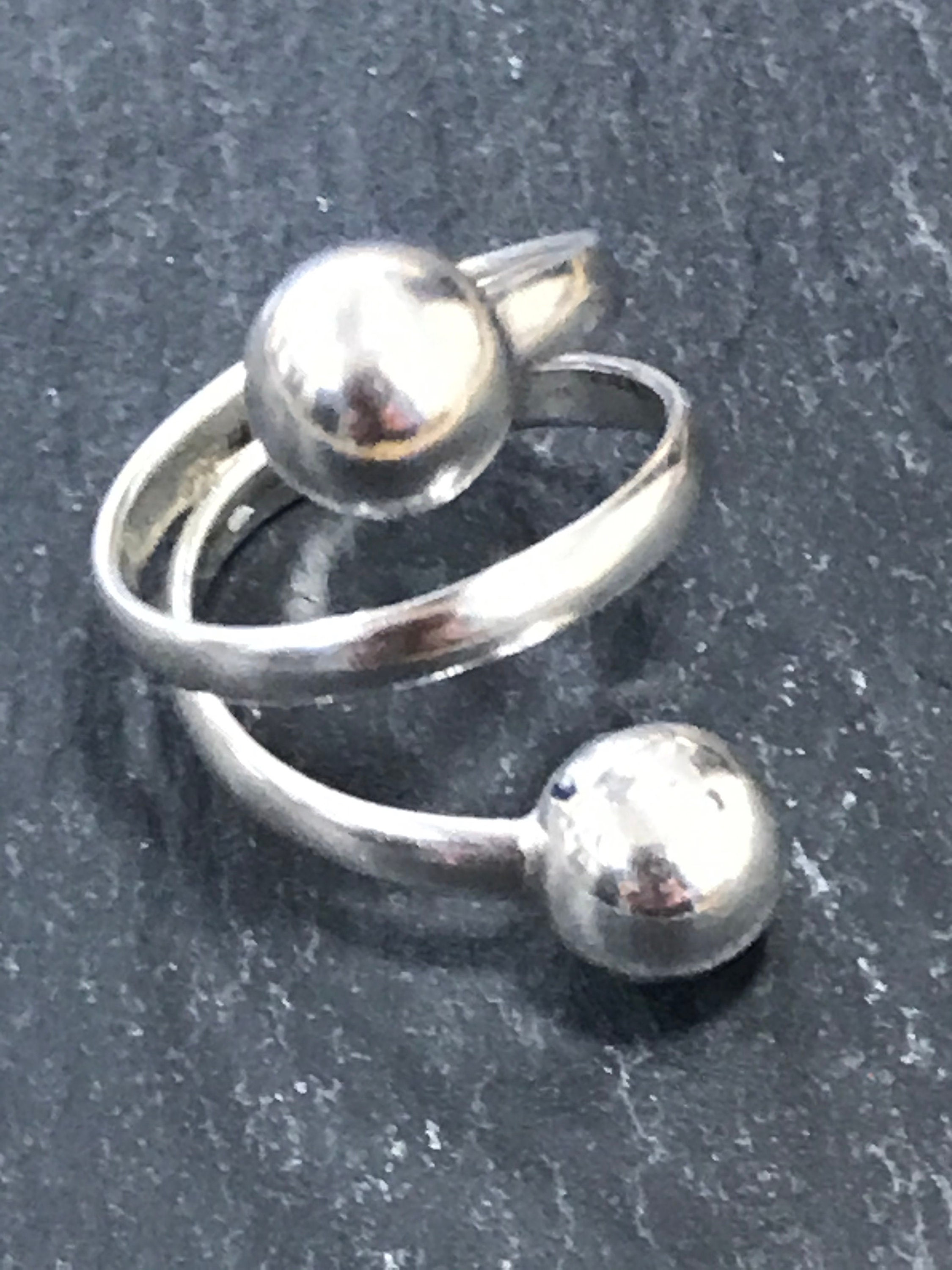 925 modernist style Sterling silver ball band ring