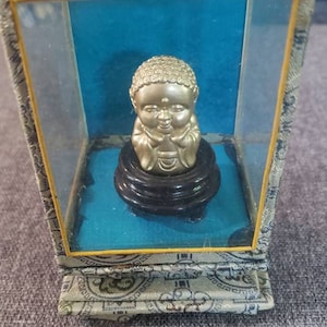Vintage Mini Buddha Altar With Glass Display Case People's Republic of ...
