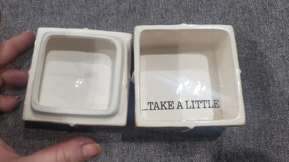 Rare vintage Ceramic Gift Box Boxes Ribbon Wrapped Fi… - Gem