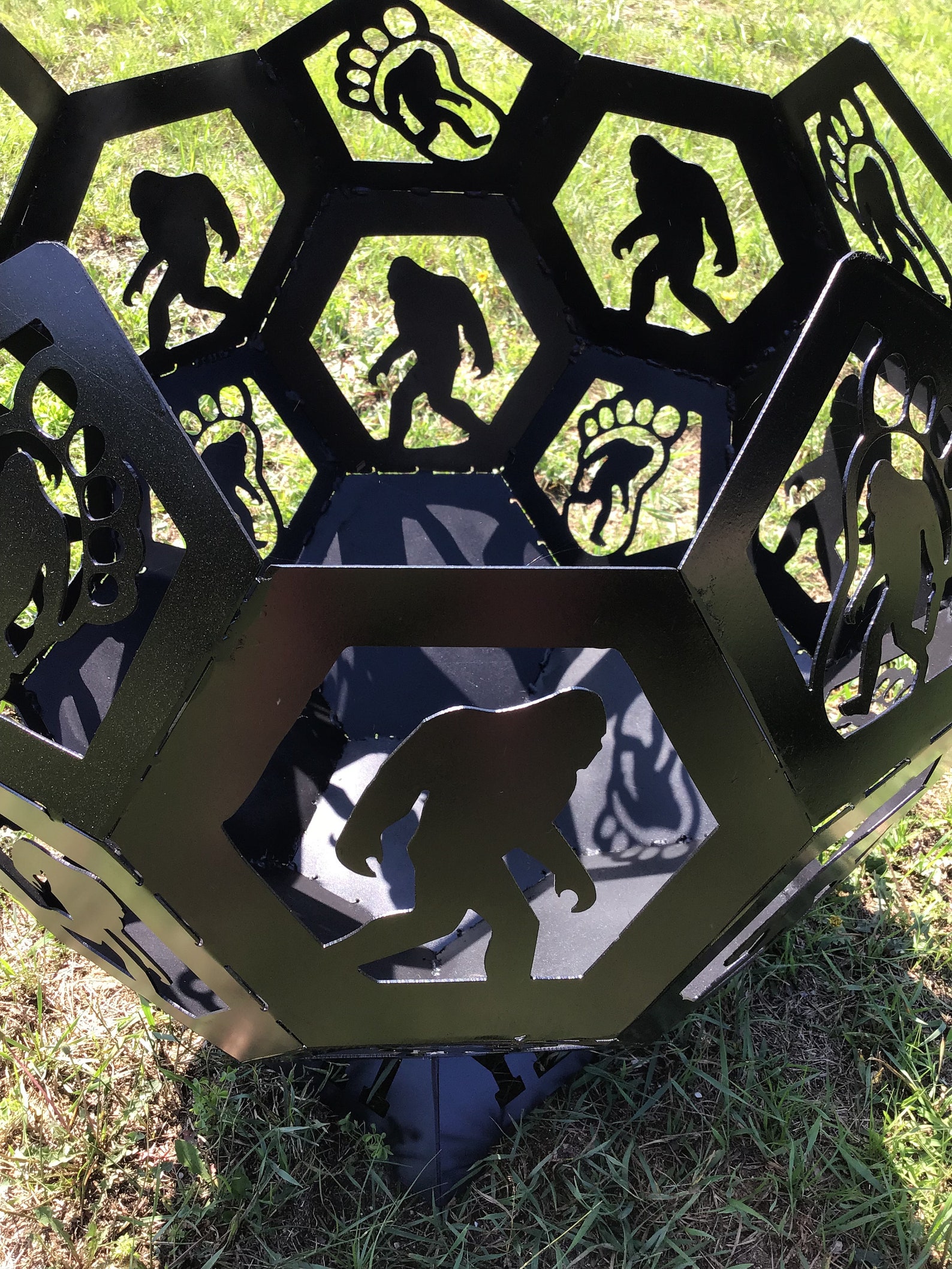 18 Bigfoot yeti Metal Fire Pit Sphere/globe UPS | Etsy