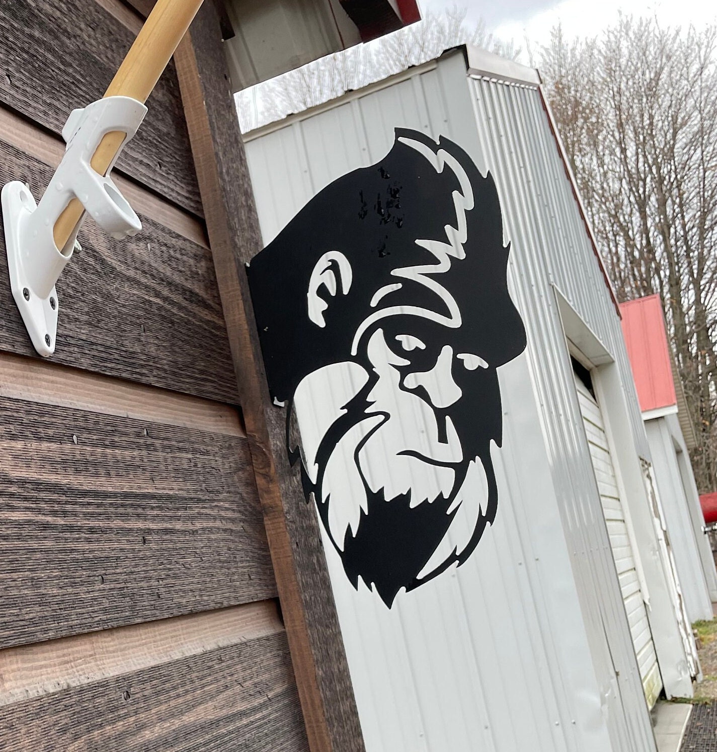 Peeking Around Corner Clipart Featured