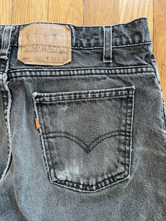 Vintage Black Paint Splatter LeVI's 505s - Gem
