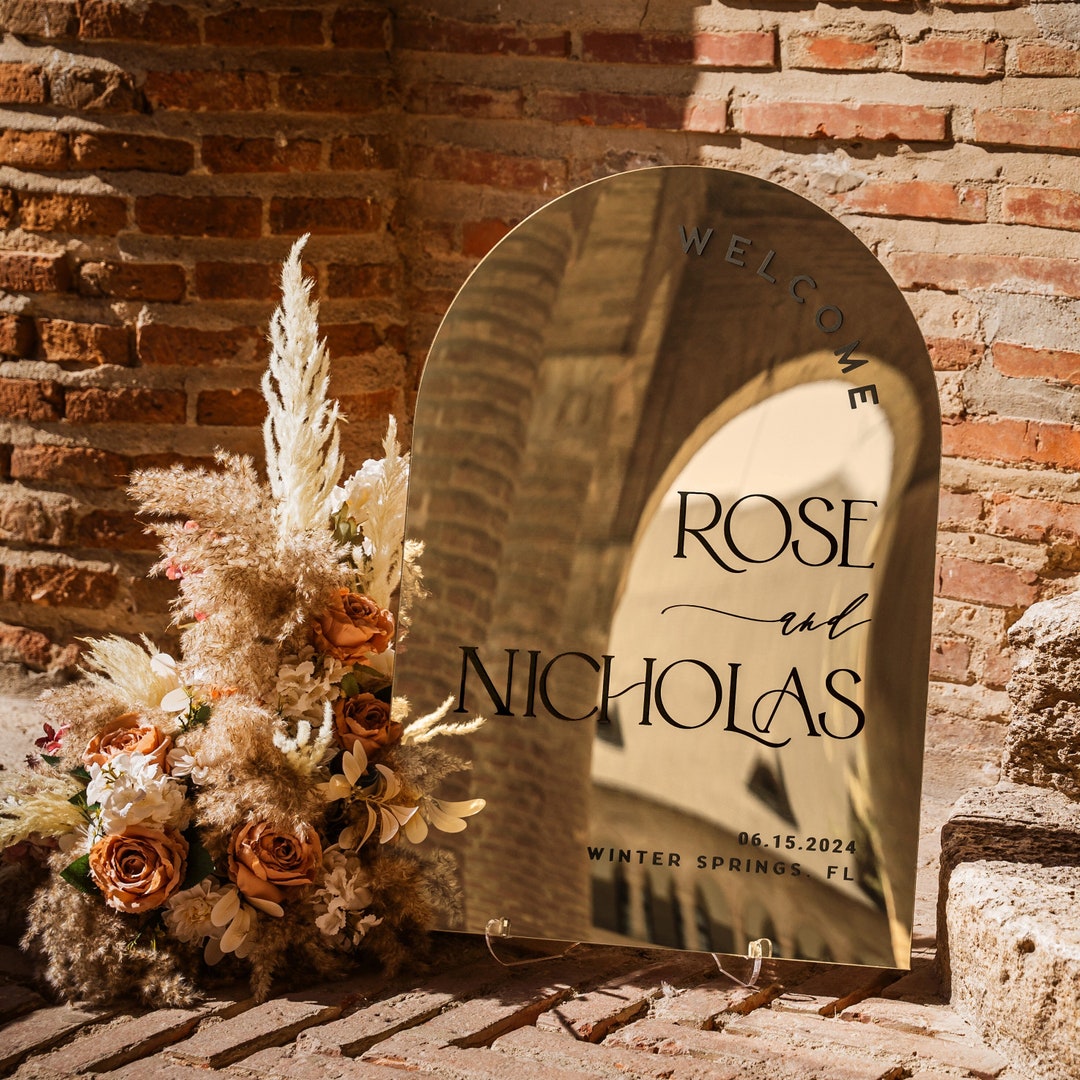 Arched Wedding Sign - Gold Mirror Welcome Sign - Modern Custom Acrylic ...