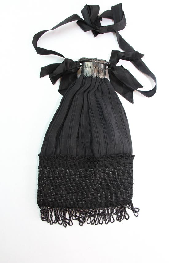 Victorian Reticule Black Accordion Filigree Opening B… - Gem