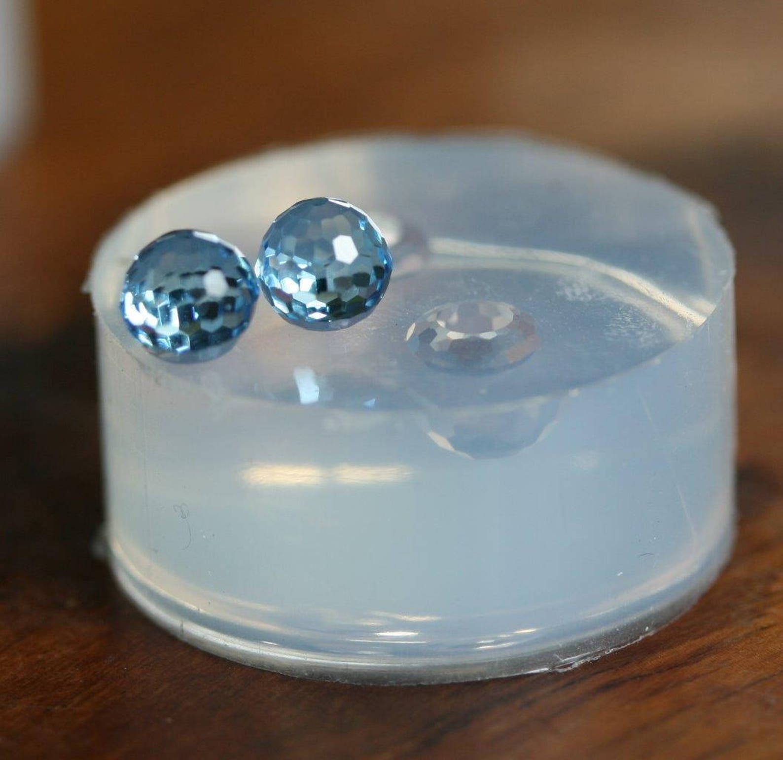A Transparent Silicone Mold for Jewellery Diy, 2 Pieces of Truncated ...