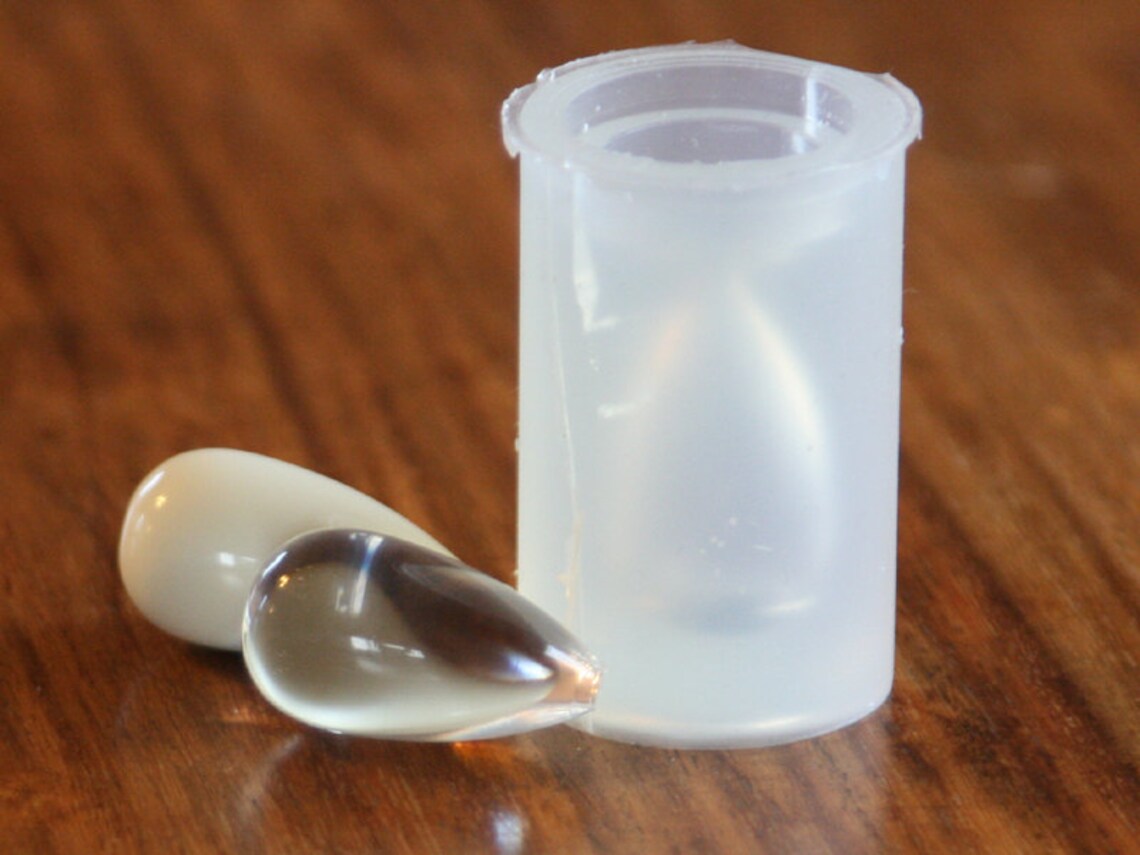 A Transparent Silicone Mold for Jewellery DIY, a Teardrop 14/28mm, 1 ...