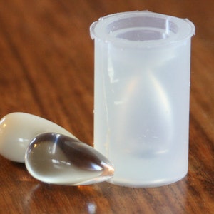 A Transparent Silicone Mold for Jewellery DIY, a Teardrop 14/28mm, 1 ...