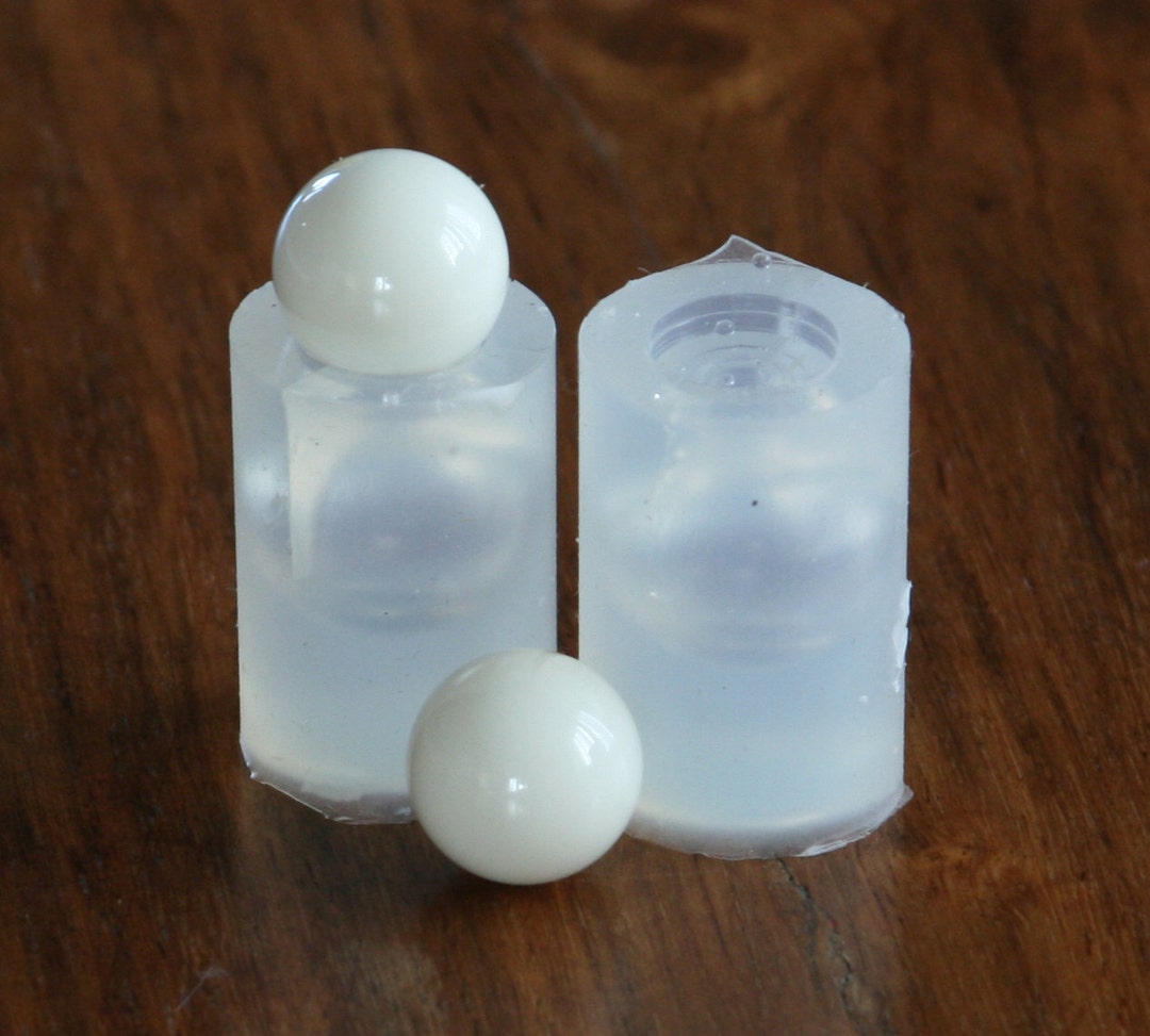 A Transparent Silicone Mold for Jewellery DIY, 2 Pieces a Sphere of 5 ...