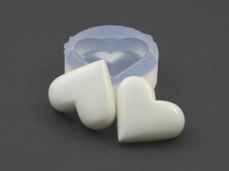 A transparent silicone mold for jewellery DIY heart cabochon | Etsy