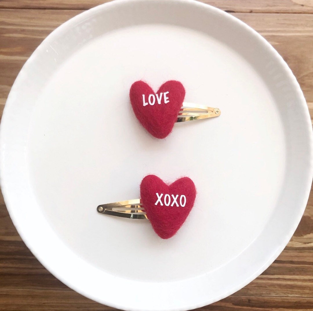 100% Wool Felt Red Conversation Hearts Snap Hair Clips for Child/girl ...