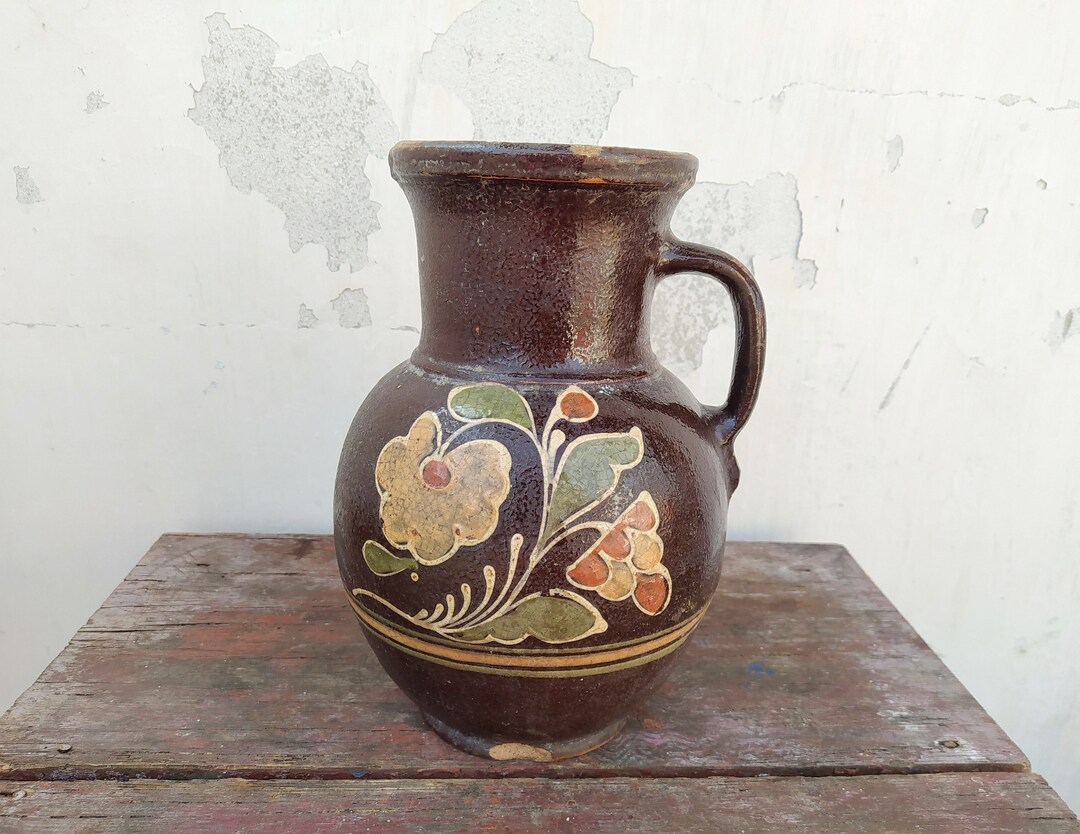 Very Old Antique Ancient Clay Vessel. Ukrainian Floral Ornament Clay ...