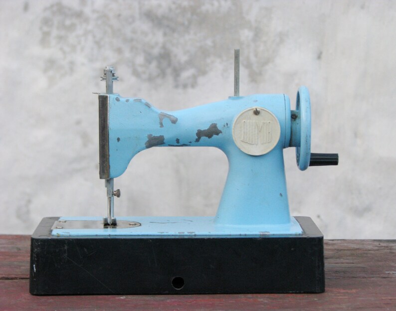 Vintage Pastel Blue Soviet Toy Sewing Machine. Children Sewing - Etsy