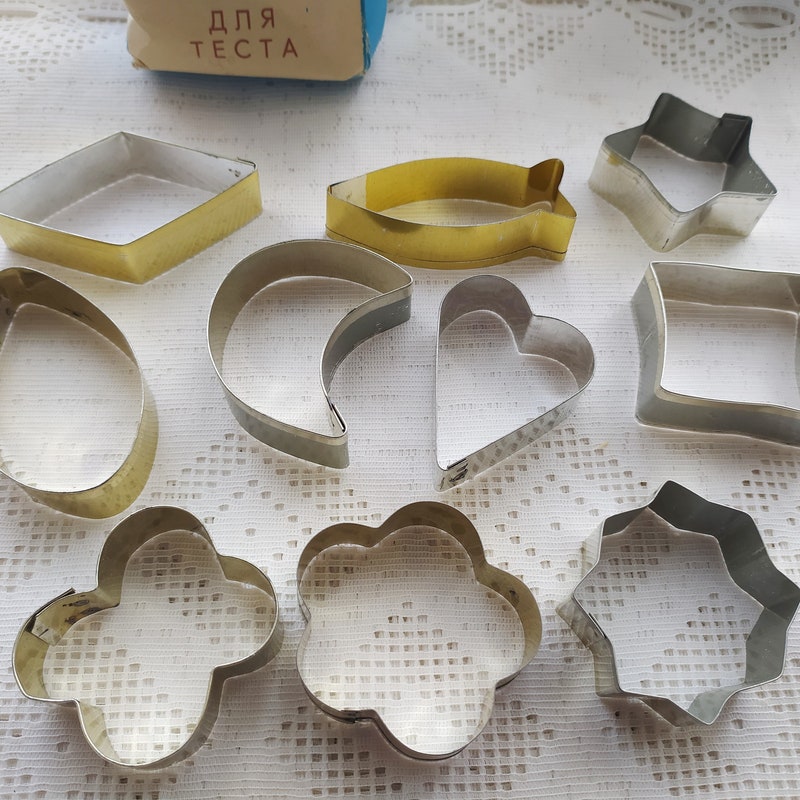 Vintage Tin Molds - Etsy