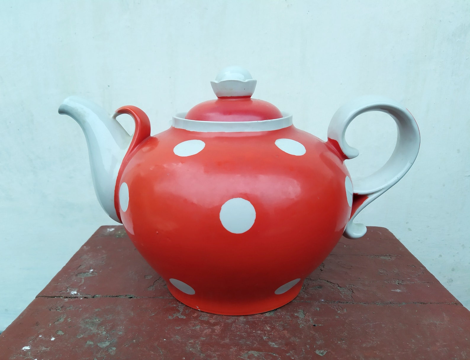 Vintage Red and White Polka Dot Porcelain Teapots Home Decor. - Etsy