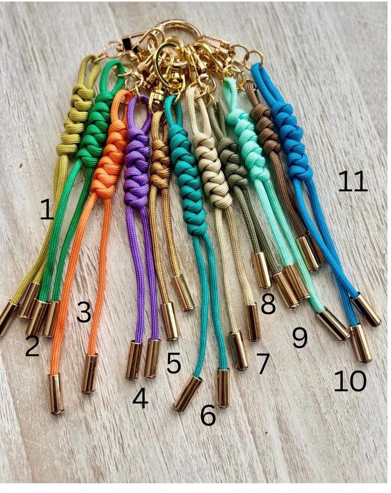 Hand-knotted Paracord Keychain With Gold Carabiner | Bag Charm, Zipper ...