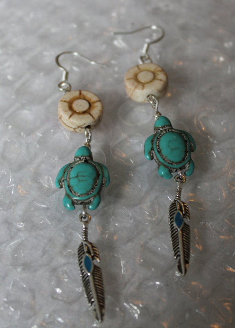 3 Inch Long Blue and White Howlite Turquoise Flower and Turtle - Etsy